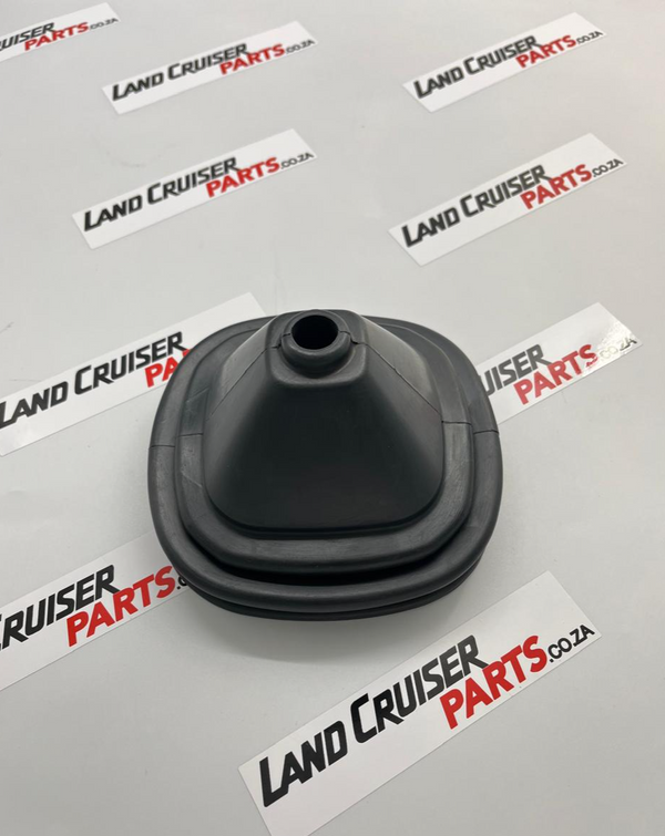 Toyota Land Cruiser FJ40/47 Gear Boot Rubber. – Land Cruiser Parts